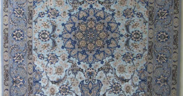 Premium Persian Slimi Design Isfahan Rug - RI4041